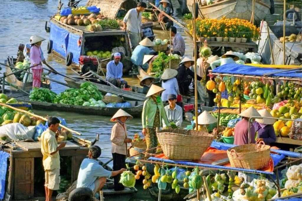 Top 5 Must-Visit Floating Markets in Vietnam｜